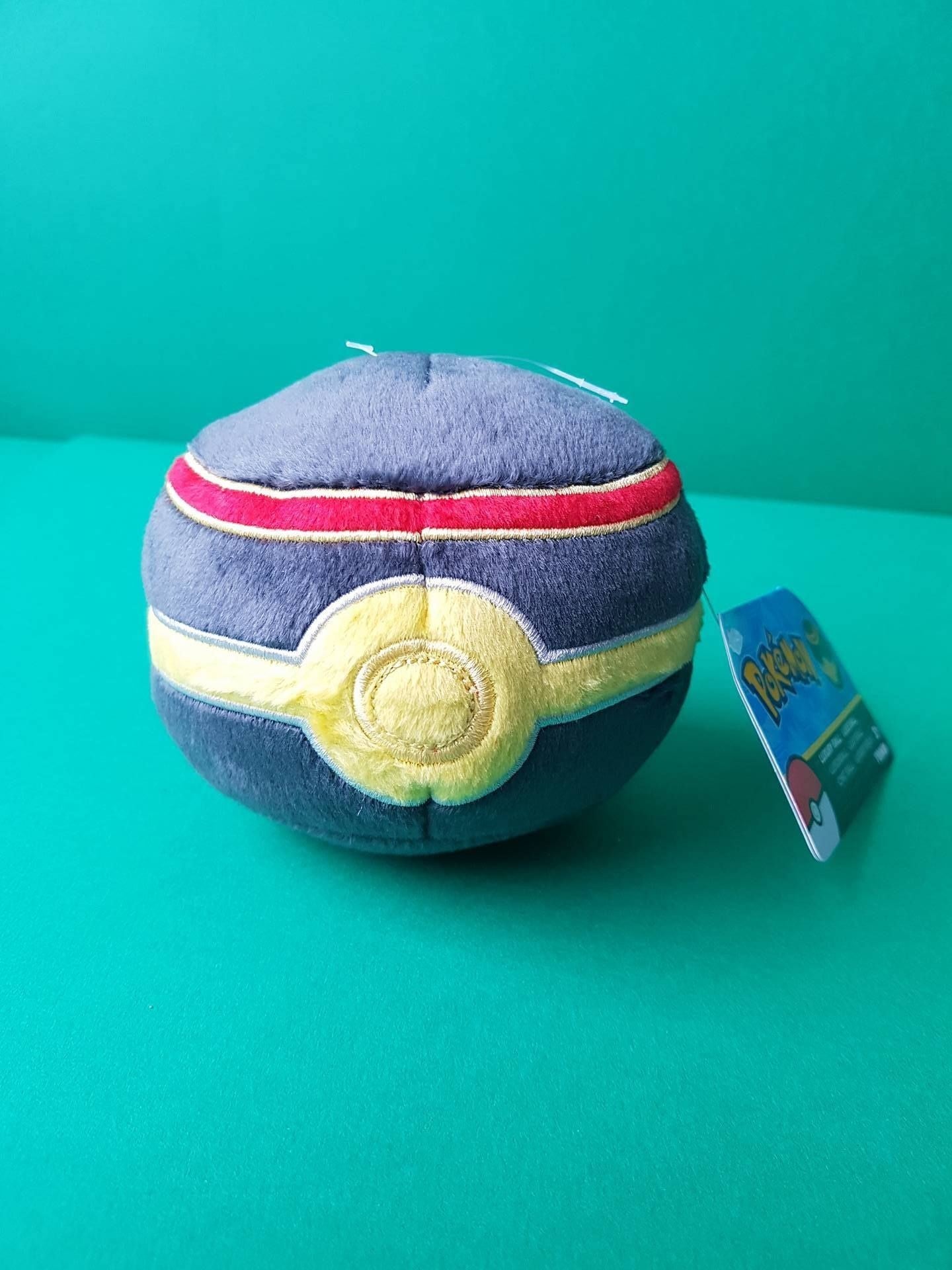 Peluche Pokèmon - Luxury Ball – Games Time Aversa